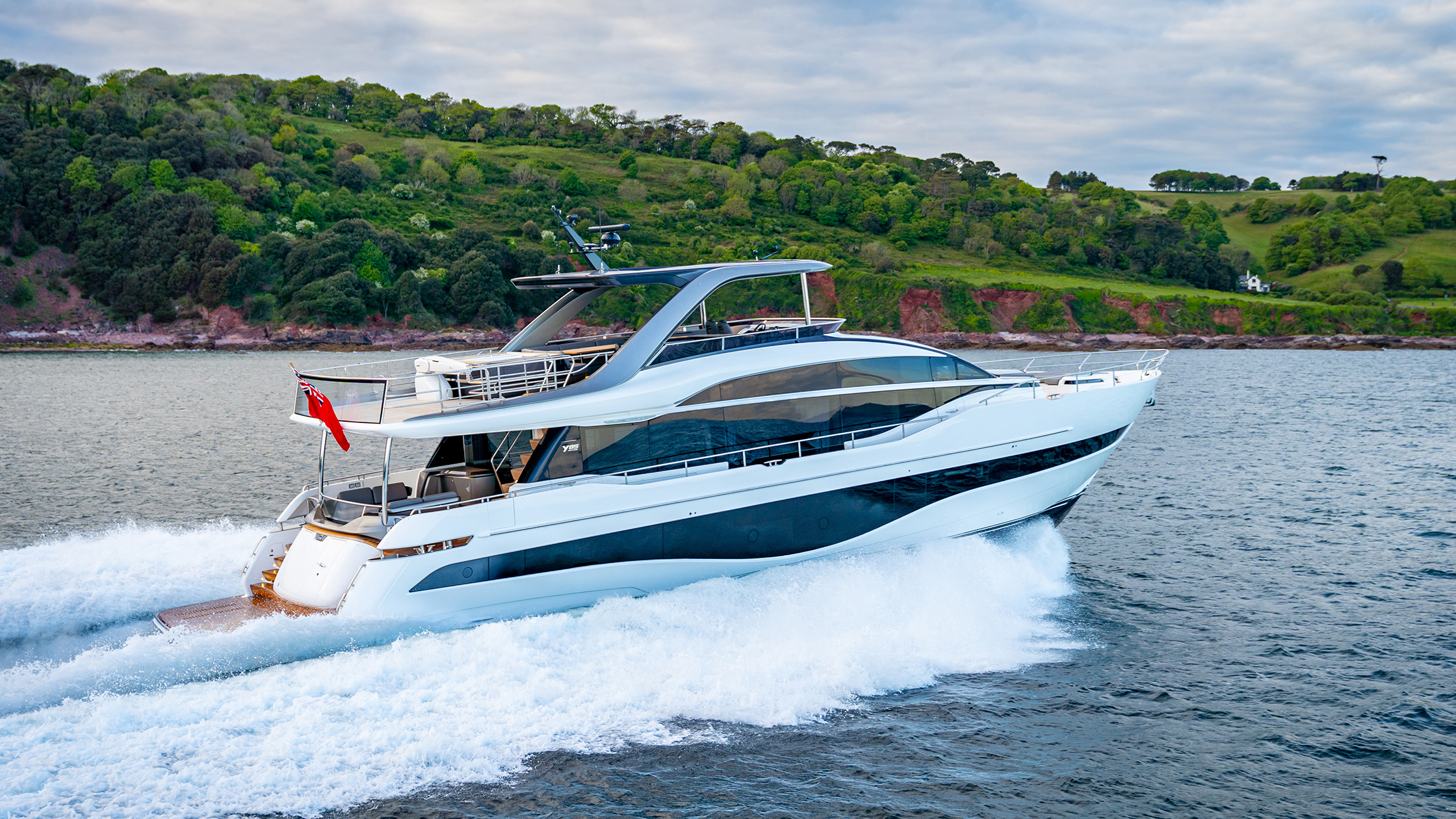 Y85 Luxury Motor Yacht - Y Class - Princess Yachts