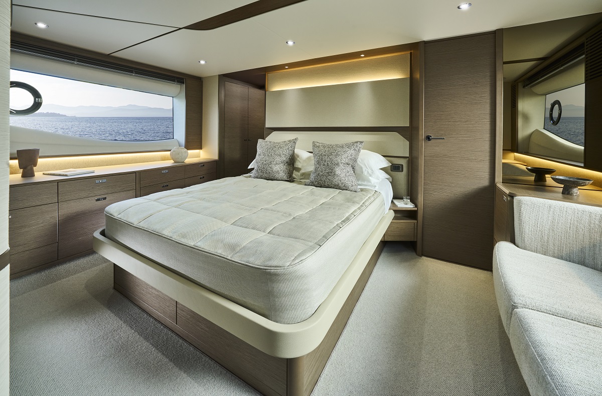 F58 Flybridge Yacht | 58ft Yacht | Princess Yachts